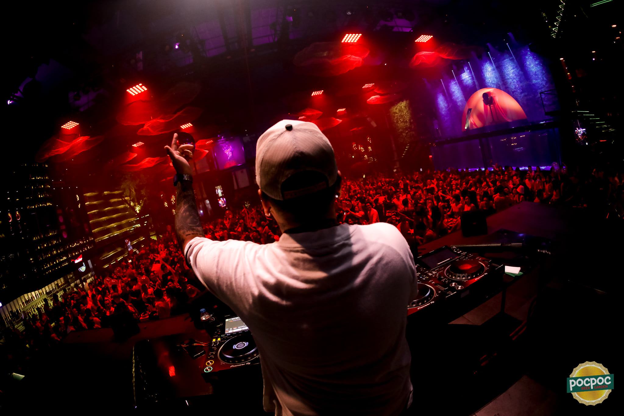 Poc Poc Beer Garden diện tích khủng 1000 mét vuông-Bar & Dining - CHILL ...