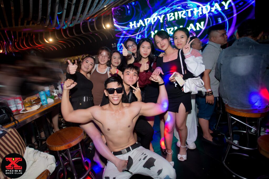 X-POSE BEER CLUB & BUFFET - 2 Chi Nhánh tại Sài Gòn - CHILL Vietnam