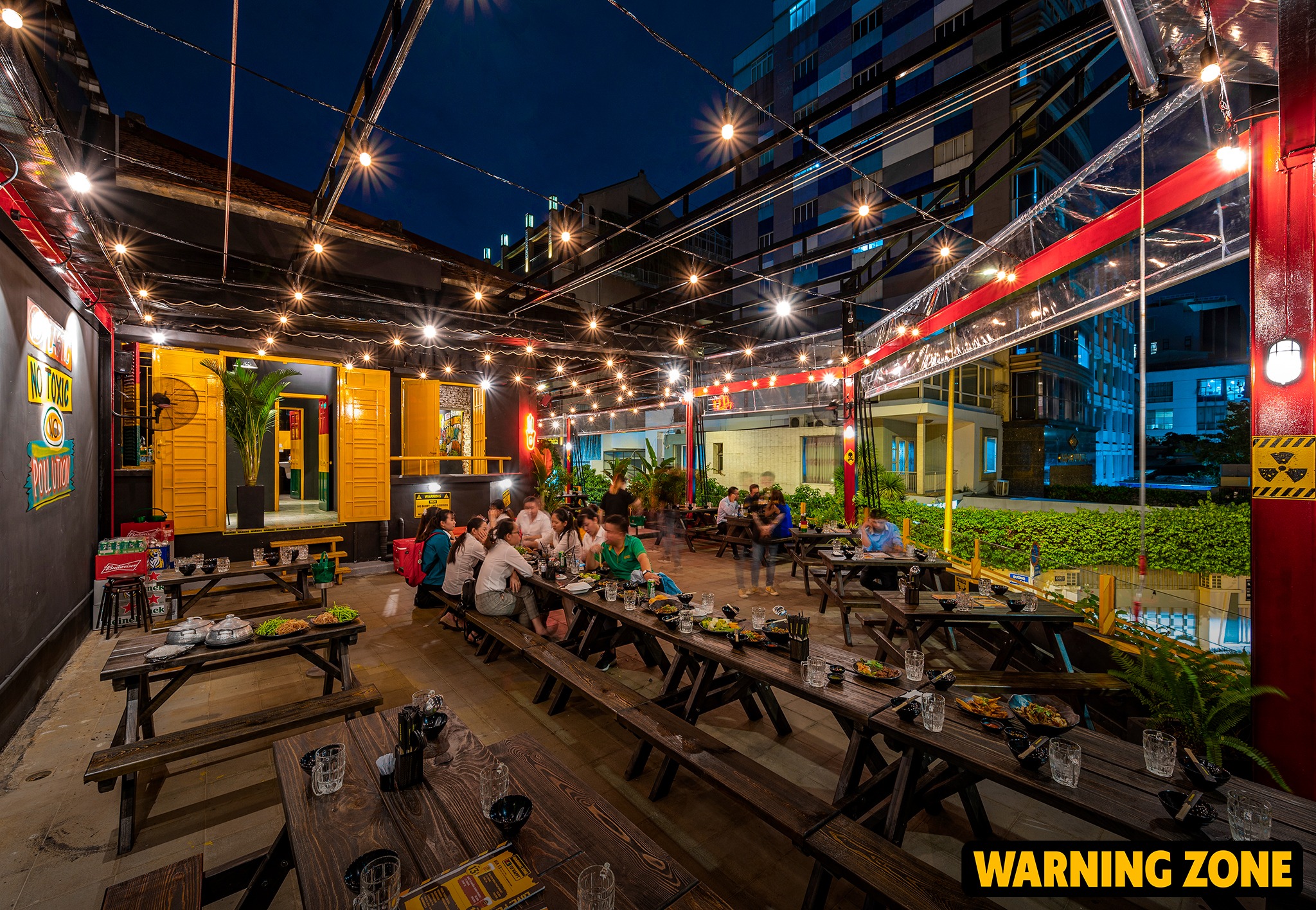 WARNING ZONE GARDEN DINING - 72 Lý Tự Trọng, Quận 1 | CHILL Vietnam
