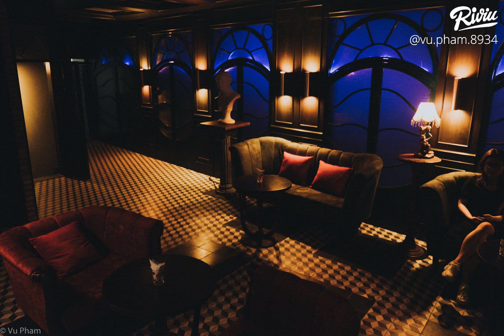 LITTLE SAIGON PUB & BAR | 189 Đề Thám, Quận 1 - CHILL Vietnam