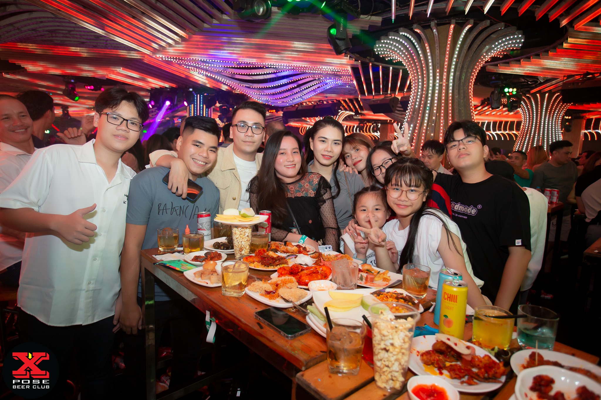 X-POSE BEER CLUB & BUFFET - 2 Chi Nhánh tại Sài Gòn | CHILL Vietnam